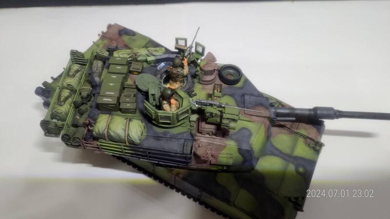 1/35 4種車型-台灣 M1A2T ，TUSK ，SEP V2 V3 、XM153 LP - ACADEMY 3298 | 露天市集 | 全 ...