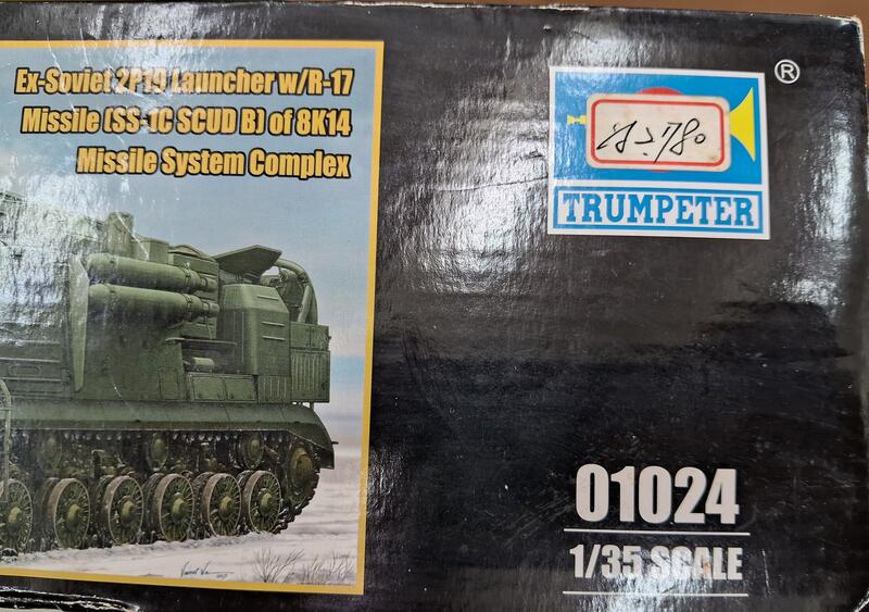 現貨特價1盒 Trumpeter 小號手1/35 前蘇聯 2P19 履帶式 飛毛腿 B彈道導彈 01024 | 露天市集 | 全台最大的網路購物市集