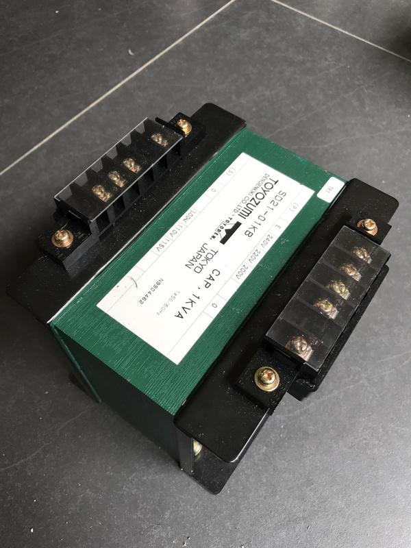 科達電能 (缺貨中) 音響玩家系統 日本TOYOZUMI SD21-01KB 隔離變壓器 220V轉110V 1kVA | 露天市集 | 全台最大的網路購物市集