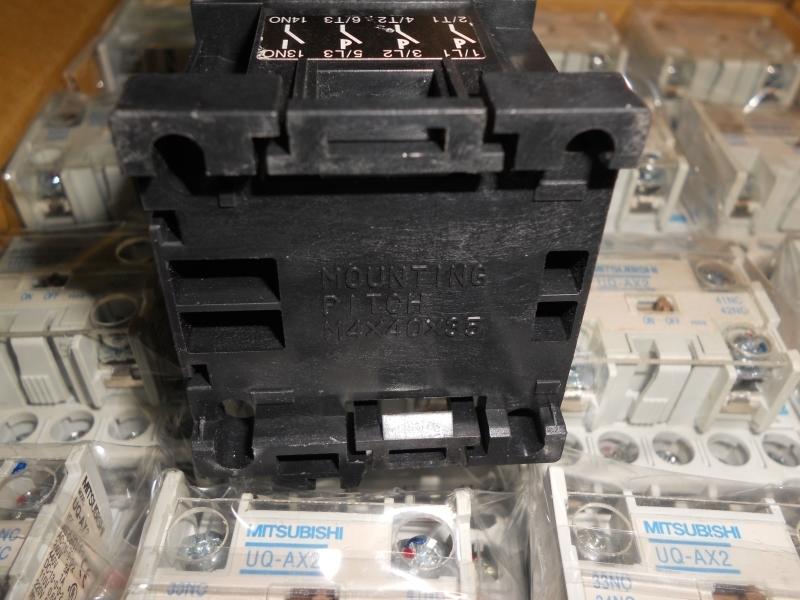 日本三菱 SD-Q11 DC24V 電磁接觸器 UQ-AX2 補助接點 1NO 1NC | 露天市集 | 全台最大的網路購物市集