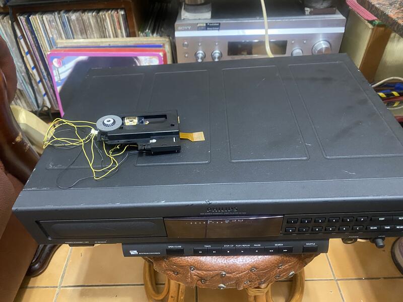 PHILIPS.CD-920...CD播放機...新鐳射頭.付代遙控器...美品.... | 露天市集 | 全台最大的網路購物市集