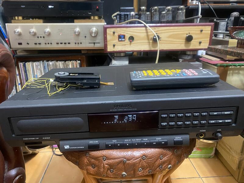 PHILIPS.CD-920...CD播放機...新鐳射頭.付代遙控器...美品.... | 露天市集 | 全台最大的網路購物市集