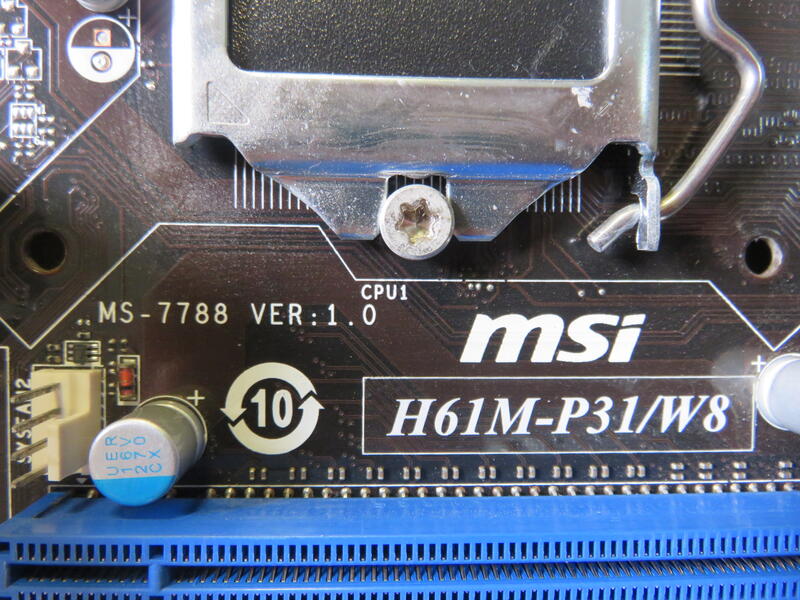 A.1155主機板-微星H61M-P31/W8 MS-7788 全自動1秒超頻 VGA DVI-D 直購價300 | 露天市集 | 全台最大的網路購物市集