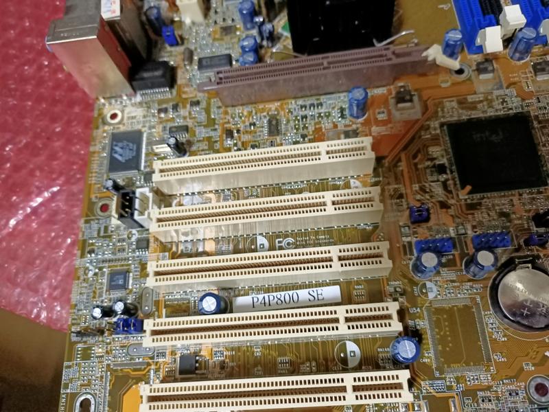 478 華碩主機板 型號 P4P800 (SE) 一組 | 露天市集 | 全台最大的網路購物市集