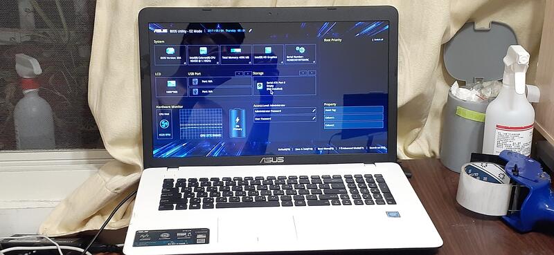 ASUS X751M 17.3吋大螢幕筆電 N3450四核心 4G 只測試可開機螢幕無破畫面正常 狀況: 無硬碟 不蓄電 | 露天市集 | 全 ...