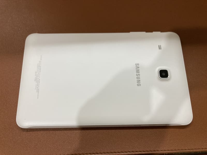 Samsung TAB E 8.0 LTE T3777 液晶沒破 零件機 台中大里 | 露天市集 | 全台最大的網路購物市集