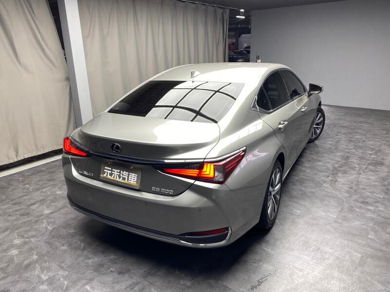 正2019年 Lexus ES 200頂級版 2.0 汽油 極光鈦 中古ES200 ES200中古 凌志中古車 | 露天市集 | 全台最大的網路購物市集
