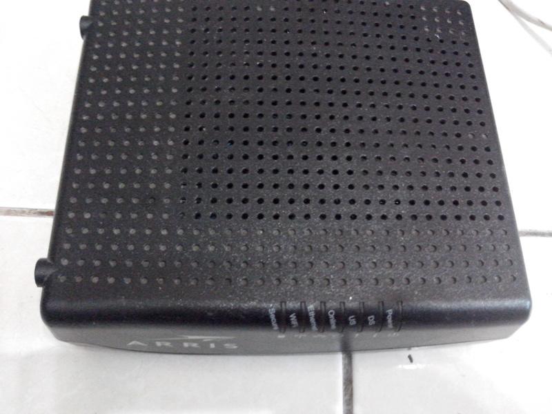 二Arris Touchstone DG860P2 Cable Modem (初步上電測試有反應) | 露天市集 | 全台最大的網路購物市集