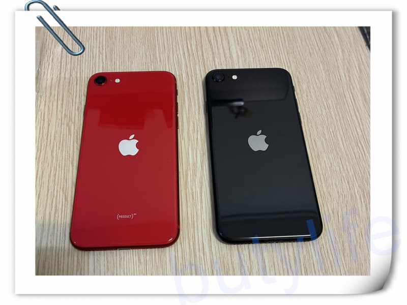 iPhone SE2, RED, 64G 紅色 & 黑色全配 | 露天市集 | 全台最大的網路購物市集