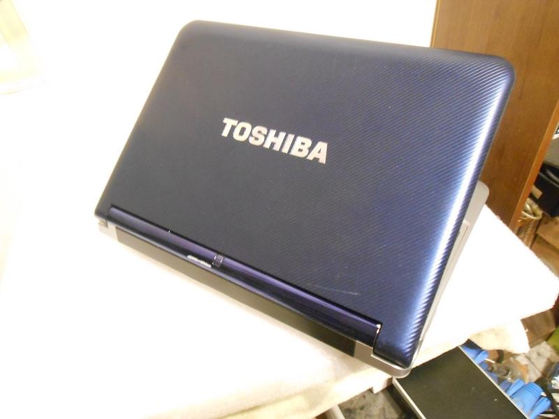 Toshiba NB305-N410BL 10.1吋 雙核筆電 【外觀新、螢幕良、音效佳、電池棒】 | 露天市集 | 全台最大的網路購物市集