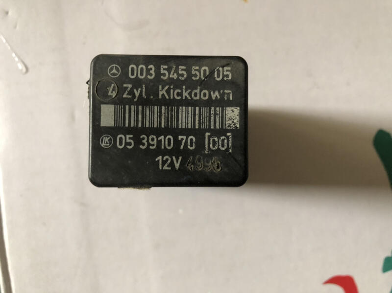大坡很遠 BENZ W202 W124 Kickdown Relay 原廠汽油幫浦繼電器 0035455005 | 露天市集 | 全台最大的 ...