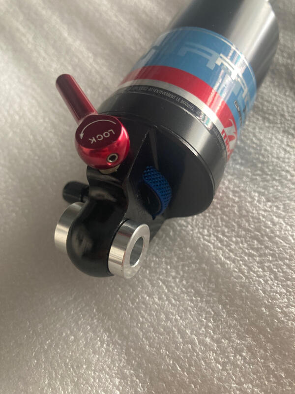 Manitou Radium RL 200mm 後避震 氣壓避震 阻尼可調 | 露天市集 | 全台最大的網路購物市集