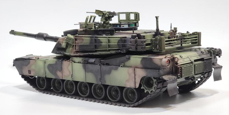 (代售~接單訂作) 國軍 1/35 M1A2T 主力戰車 (玻璃/壓克力框另購~) | 露天市集 | 全台最大的網路購物市集