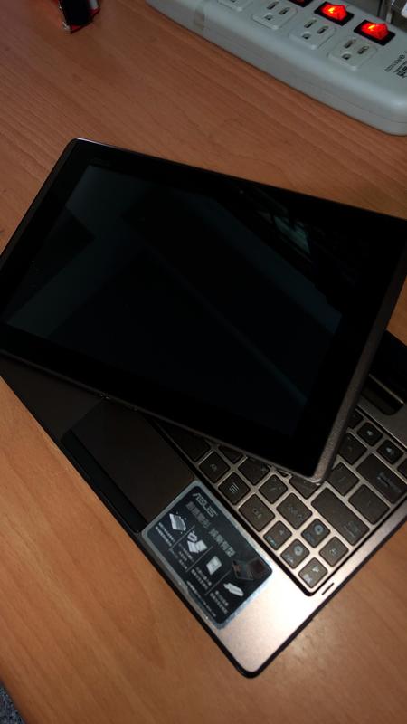 ☆手機寶藏點☆ Asus Eee Pad Transformer TF101 32G 功能正常 羅z01 | 露天市集 | 全台最大的網路購物市集