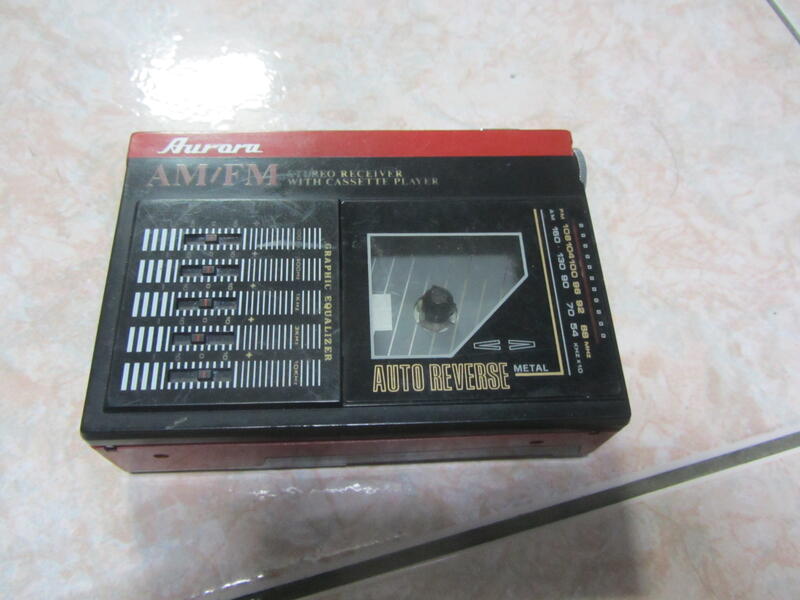 不知名日制老式收音機隨身聽AR-3005 只能聽電台(故障)(B) | 露天市集 | 全台最大的網路購物市集