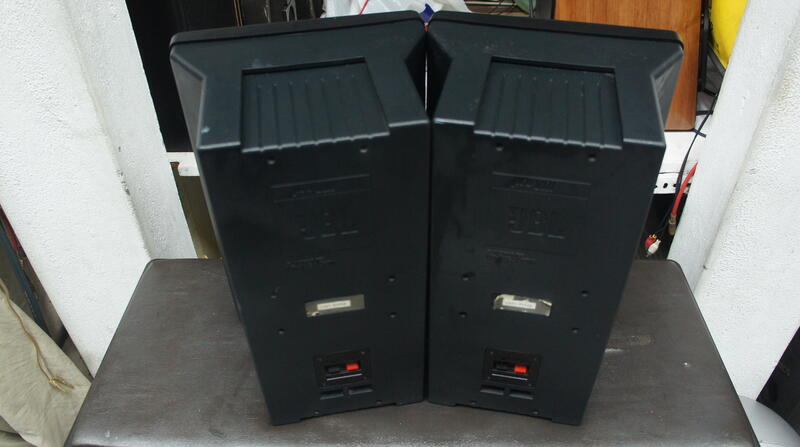 JBL PRO VIII 監聽型喇叭 6.5吋 2音路喇叭 | 露天市集 | 全台最大的網路購物市集