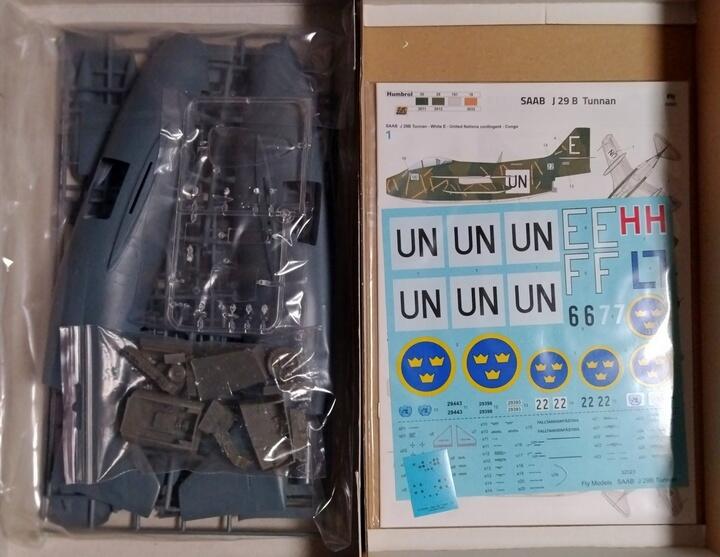 Fly Model 1/32 J-29B Tunnan 圓桶式戰機 塑膠組裝模型_32023 | 露天市集 | 全台最大的網路購物市集