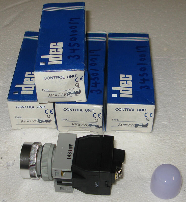 idec APW226DW 指示燈 全新庫存品 | 露天市集 | 全台最大的網路購物市集
