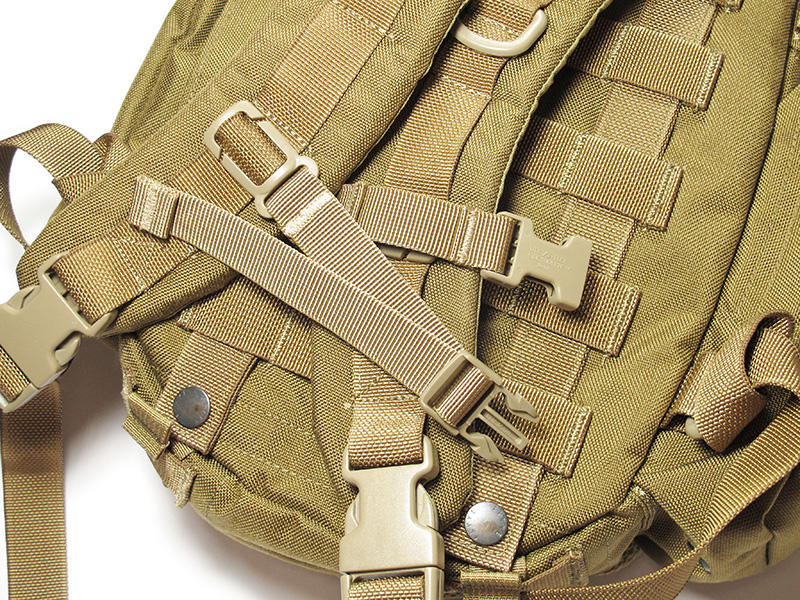 [近全新] FLYYE 翔野 YOTE 尤特 水袋包 - 狼棕 | 露天市集 | 全台最大的網路購物市集