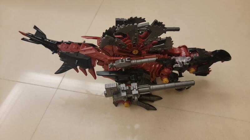 ZOIDS ZW33 電鋸棘龍 ***炎之傳說*** | 露天市集 | 全台最大的網路購物市集