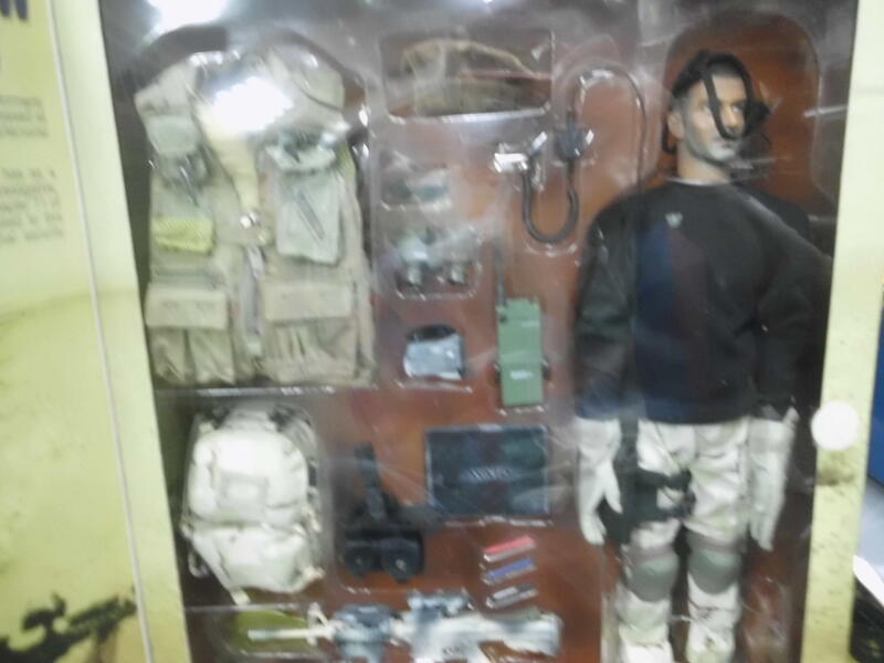 (東京玩具店})HOT TOYS1/6 DEVGRU黑衣 | 露天市集 | 全台最大的網路購物市集