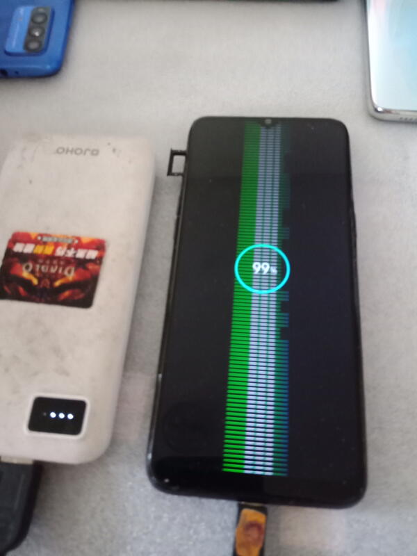 Realme 5 (RMX1911) 八核128G 6.5吋 無鎖零件機 | 露天市集 | 全台最大的網路購物市集