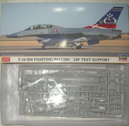 [捷颺逸品] 全新 HASEGAWA F-16 BM FIGHTING FALCON 'JSF TEST SUPPOT' | 露天市集 | 全 ...