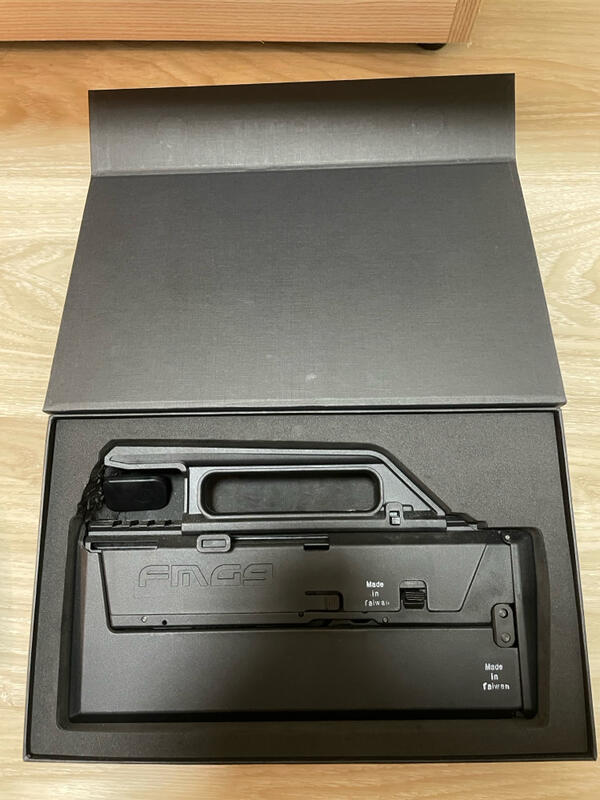 FMG 9 FPG 9 GLOCK G18C 摺疊衝鋒成槍組 For WE | 露天市集 | 全台最大的網路購物市集