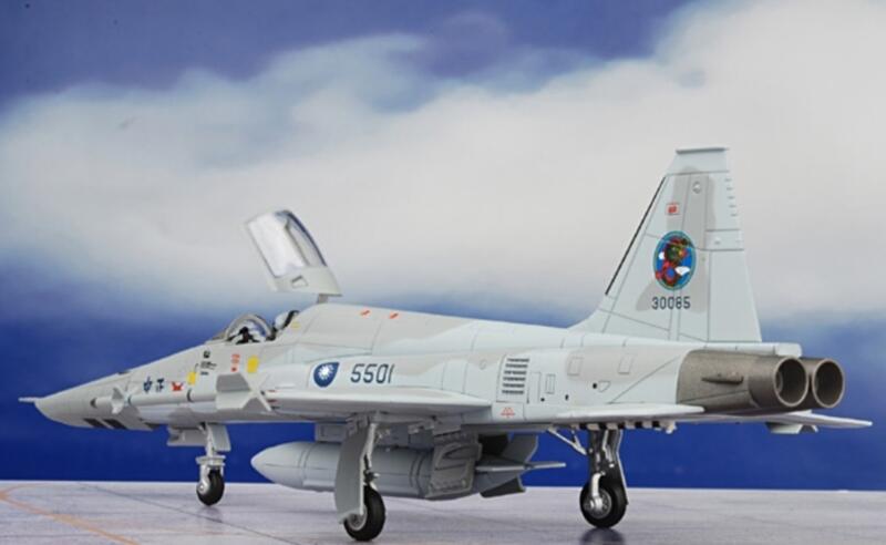 HabbyMaster 1/72 ROCAF RF-5E,5501,虎瞰,HA3318 全新現貨 | 露天市集 | 全台最大的網路購物市集