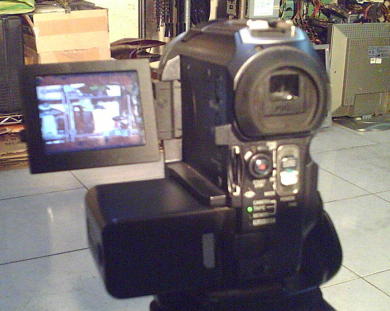 SONY_DCR-PC330_DV攝影機和數位相機_功能正常附3H鋰電池x2_1Hx1+充電器x1_10片DV帶和1GB M2卡_一機雙用_好 ...