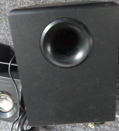 二手logitech 羅技S-00143多媒體音箱機插孔(初步測試有聲音輸出歡迎自取 | 露天市集 | 全台最大的網路購物市集