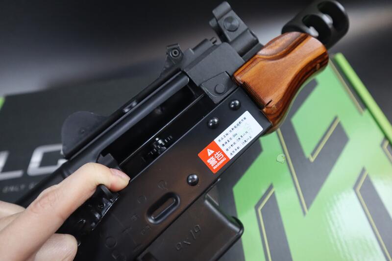 【翔準AOG】LCT 利成 AK MOE AEG 電動槍 全鋼製 02AA20221B Q版萌槍 實木 槍身Re | 露天市集 | 全台最大的 ...