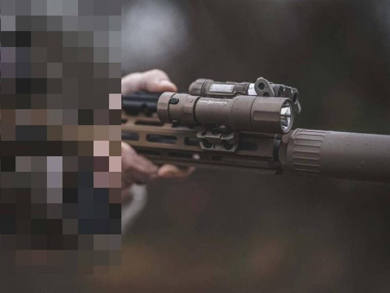 聖堂 限量 CLOUD DEFENSIVE REIN 3.0 WEAPON LIGHT - BLK 槍燈 | 露天市集 | 全台最大的網路購物市集