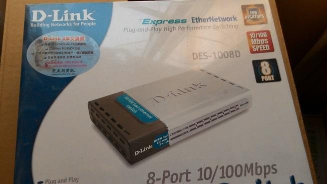 D-Link 8Port 10/100Mbps Switch (DES-1008D) | 露天市集 | 全台最大的網路購物市集