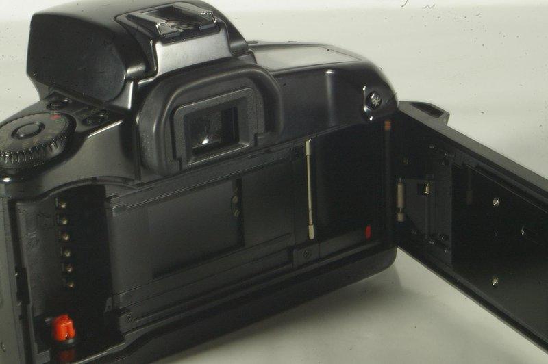 CANON-EOS-100QD自動對焦相機一台 | 露天市集 | 全台最大的網路購物市集