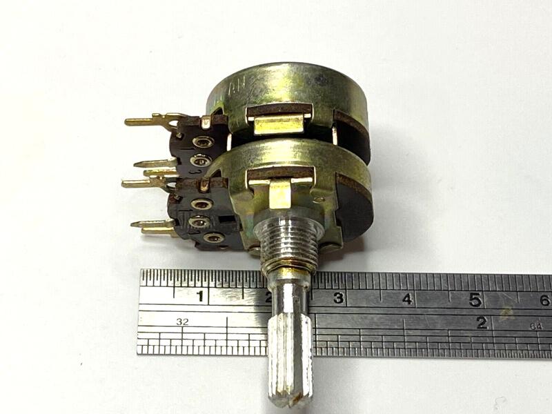 日本 NOBLE B-100K x 2 2層碳膜可變電阻 VR 1顆1標 | 露天市集 | 全台最大的網路購物市集