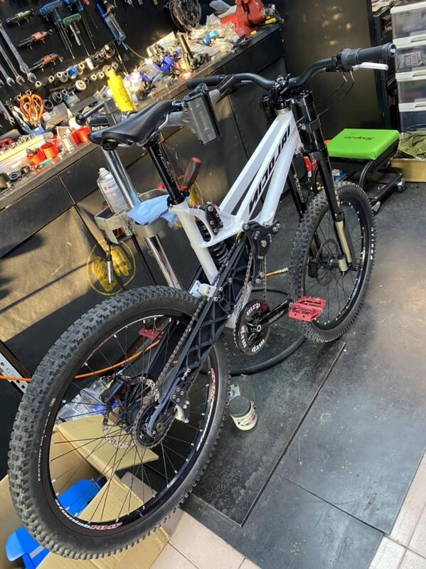 Nicolai 2002 Nucleon DH內變14速經典下坡車 | 露天市集 | 全台最大的網路購物市集