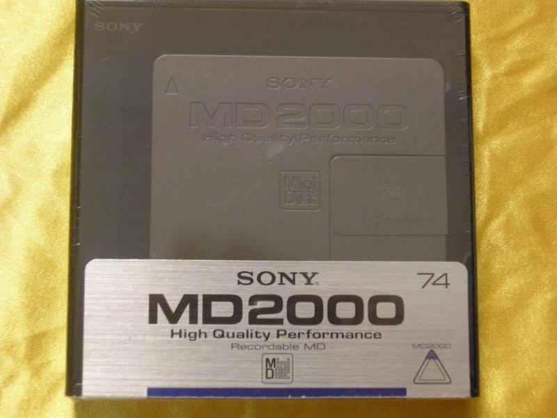 SONY MD2000 可錄式74分鐘MD空白片 2000年限量發行版頂級片 *大型外盒,絕版真品,序號024956 | 露天市集 | 全台最 ...