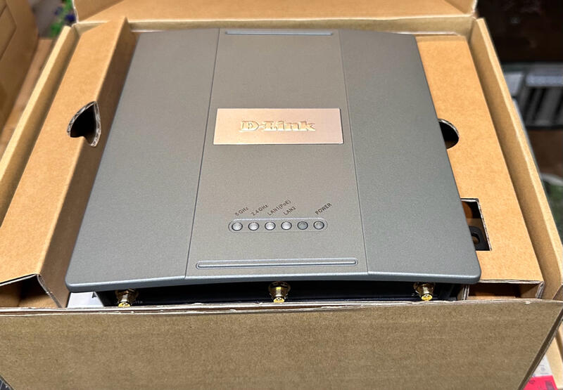 D-LINK 友訊DAP-2695 AC1750 PoE企業級無線基地台 | 露天市集 | 全台最大的網路購物市集
