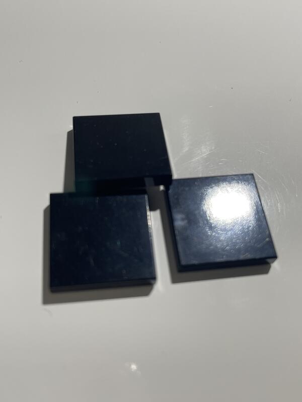 LEGO 樂高 2x2 黑色 306826 平滑薄板 | 露天市集 | 全台最大的網路購物市集