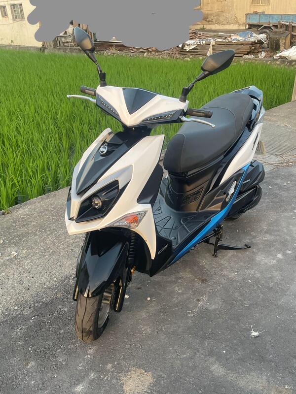 (已售出) 2020 SYM JET SR 125 ABS 魚眼雙碟版 白藍 KRV 雷霆S DRG FNX | 露天市集 | 全台最大的網路購物市集