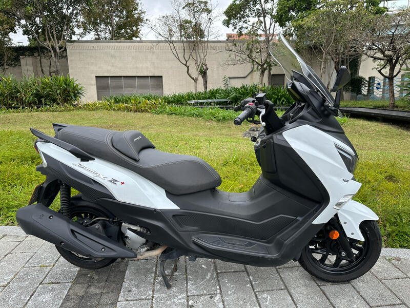 SYM 三陽 JOYMAX Z+ 300 2022 白色 九妹300 | 露天市集 | 全台最大的網路購物市集