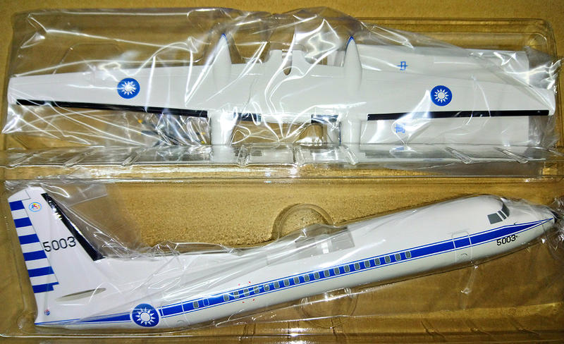1/100 台灣空軍 Taiwan airforce 福克 FK50 空軍專機 | 露天市集 | 全台最大的網路購物市集