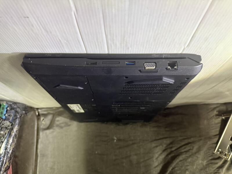 故障品Lutec遠翰(NBF5文)TF G150T-B1 15.6吋i7-6700HQ筆記型電腦***無法開機*** | 露天市集 | 全台最 ...