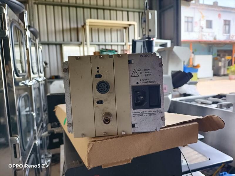 PFEIFFER BALZERS TPG-300 VACUUM GAUGE CONTROLLER | 露天市集 | 全台最大的網路購物市集