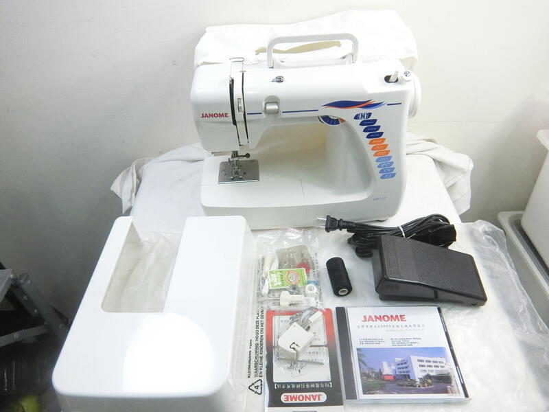 xx 極新JANOME 車樂美 HF107小型縫紉機 | 露天市集 | 全台最大的網路購物市集