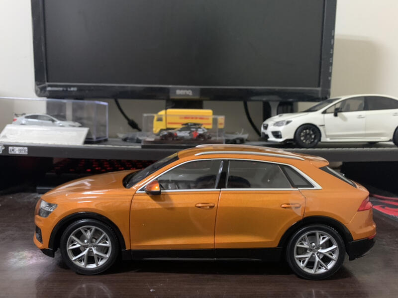 【E.M.C】1:18 1/18 Norev Audi Q8 2018 金屬模型車 | 露天市集 | 全台最大的網路購物市集