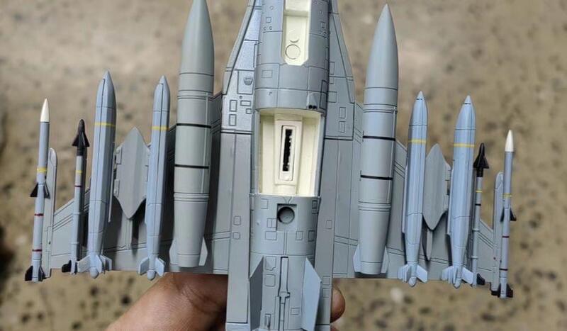 【模王 HM 預購】國軍 F-16V F16V 21隊 在美國土桑基地受訓 比例 1/72 合金完成品 HA38016 | 露天市集 | 全台 ...