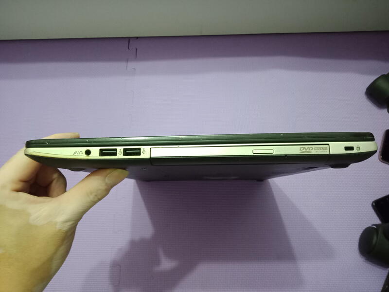 ASUS S550C 15吋觸控螢幕 雙核獨顯筆電(零件機)詳看敘述 | 露天市集 | 全台最大的網路購物市集