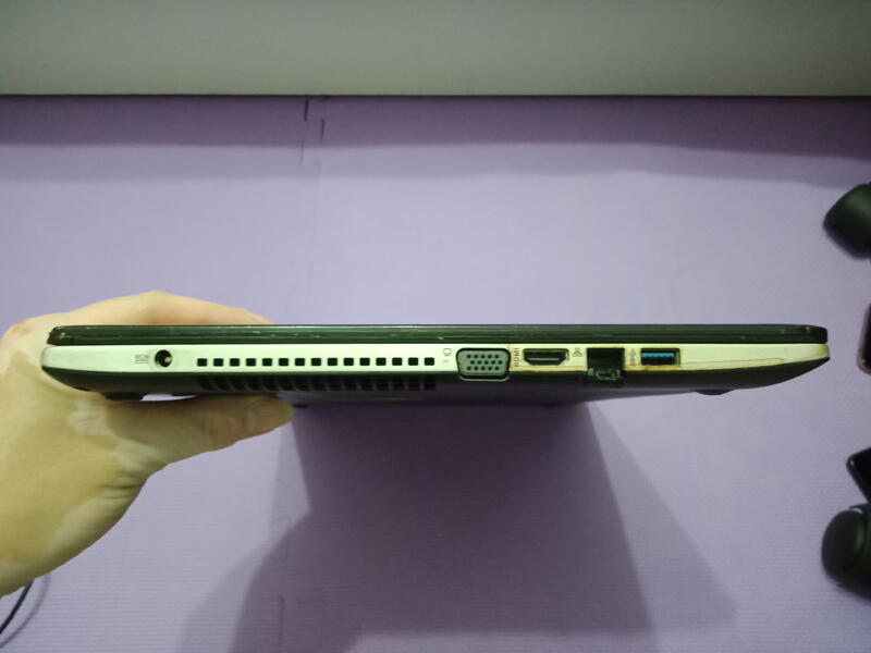 ASUS S550C 15吋觸控螢幕 雙核獨顯筆電(零件機)詳看敘述 | 露天市集 | 全台最大的網路購物市集